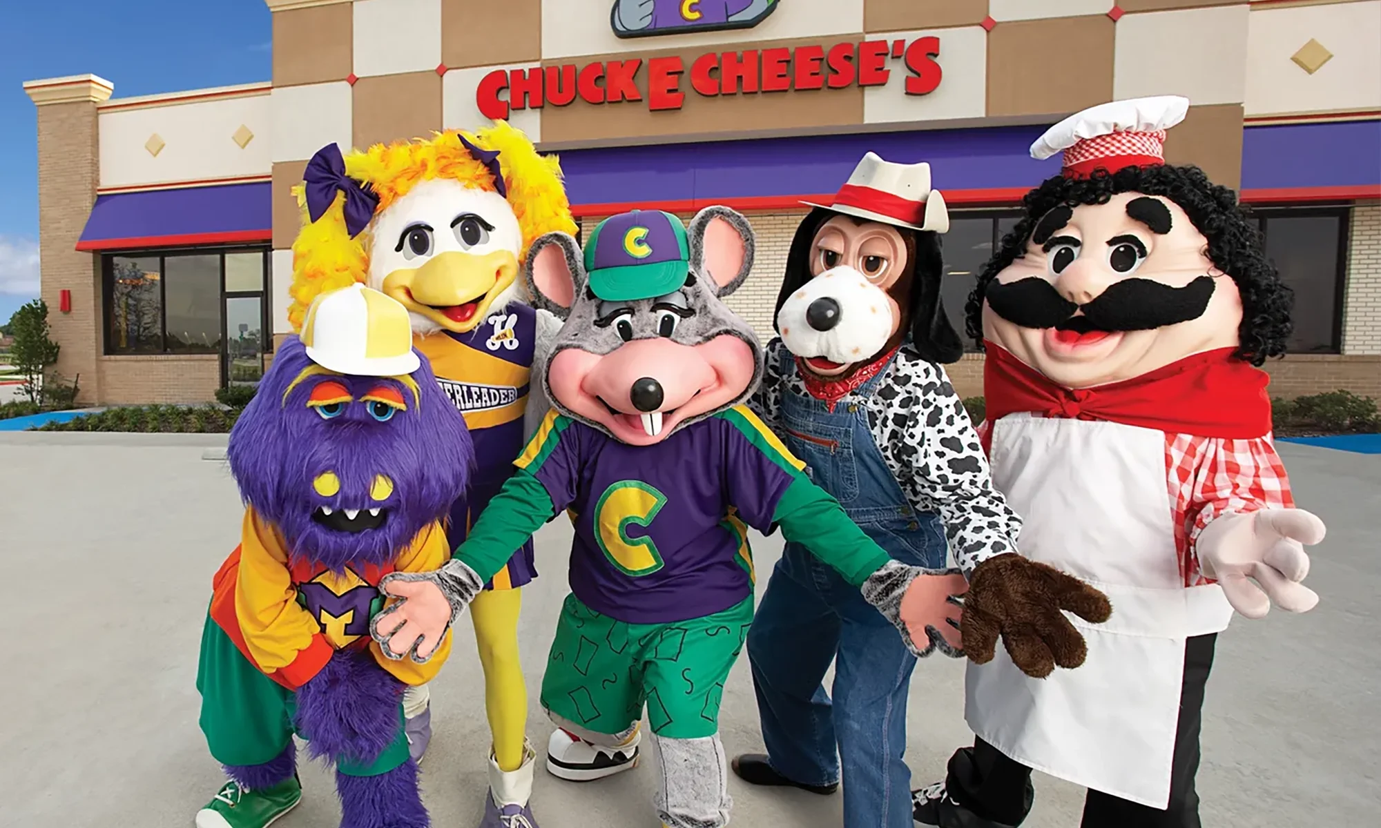 Chuck E. Cheese is reuniting his animatronic band after Five Nights at ...