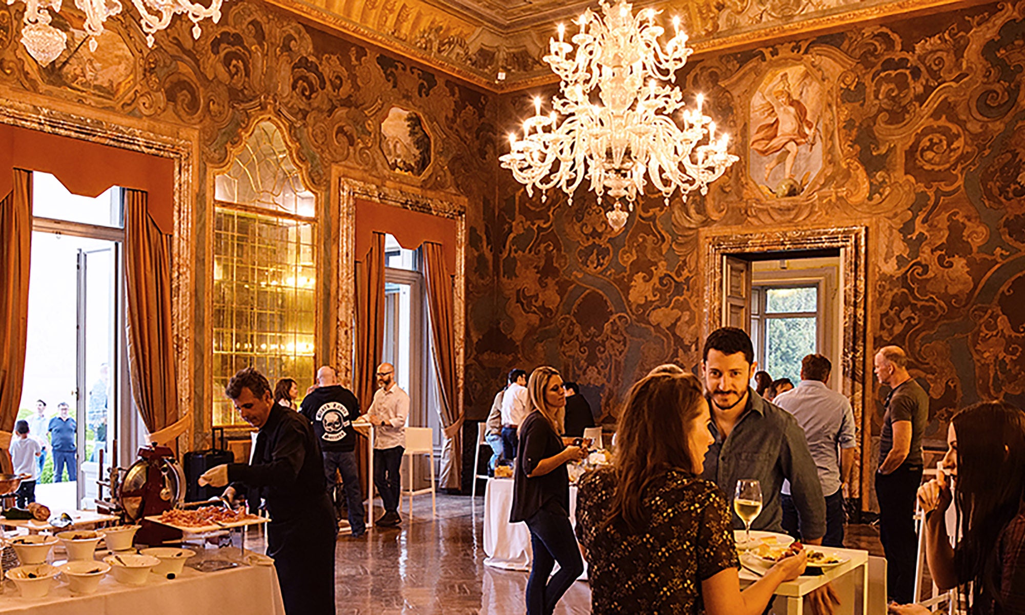 What if a comic convention focused exclusively on comic art? One does ...