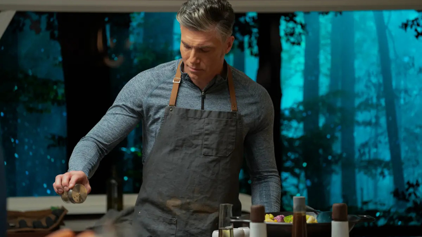 Star Trek: Strange New Worlds’ Anson Mount keeps pitching a Captain ...