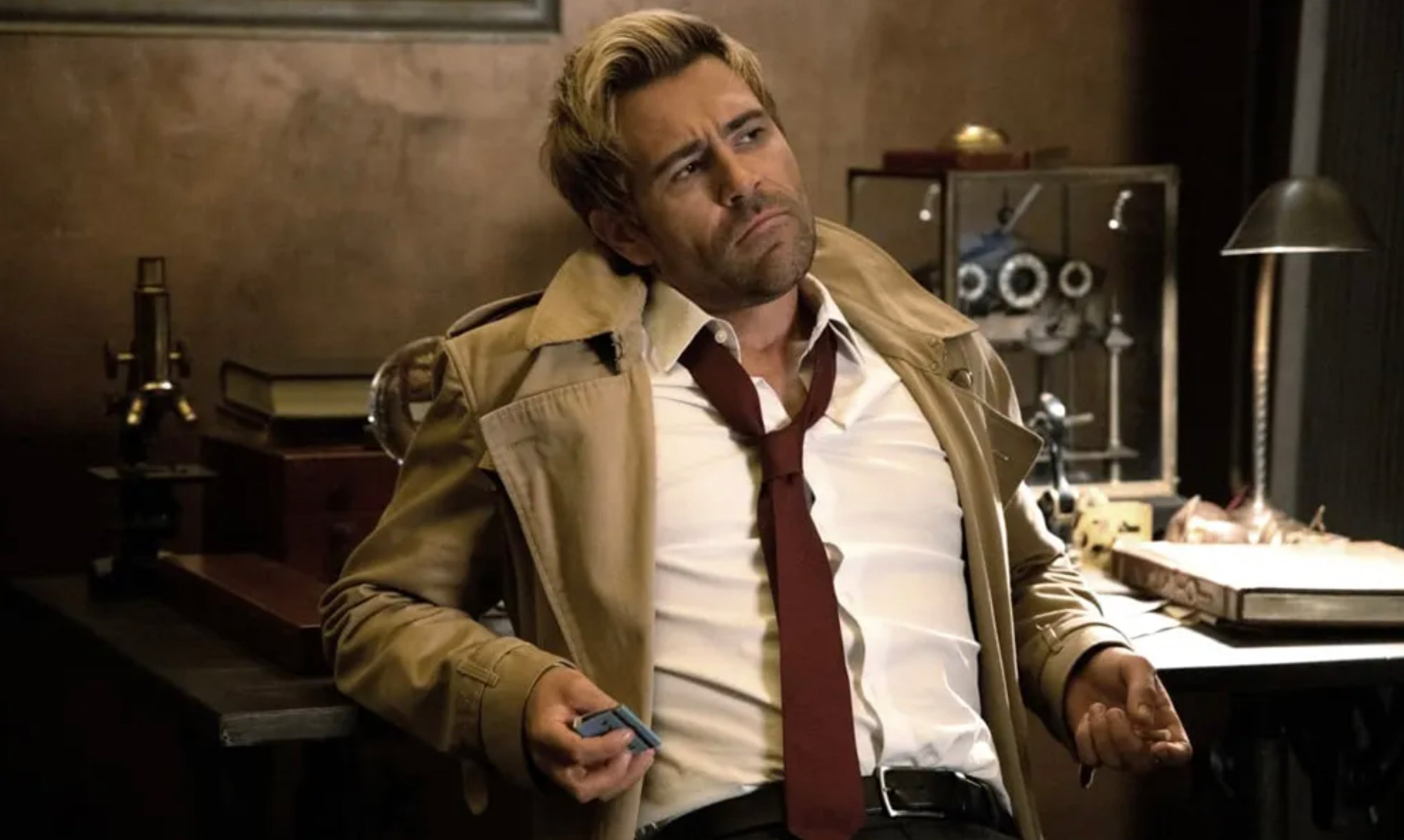 DC's Legends of Tomorrow and Constantine actor Matt Ryan says reading horror comics in ...