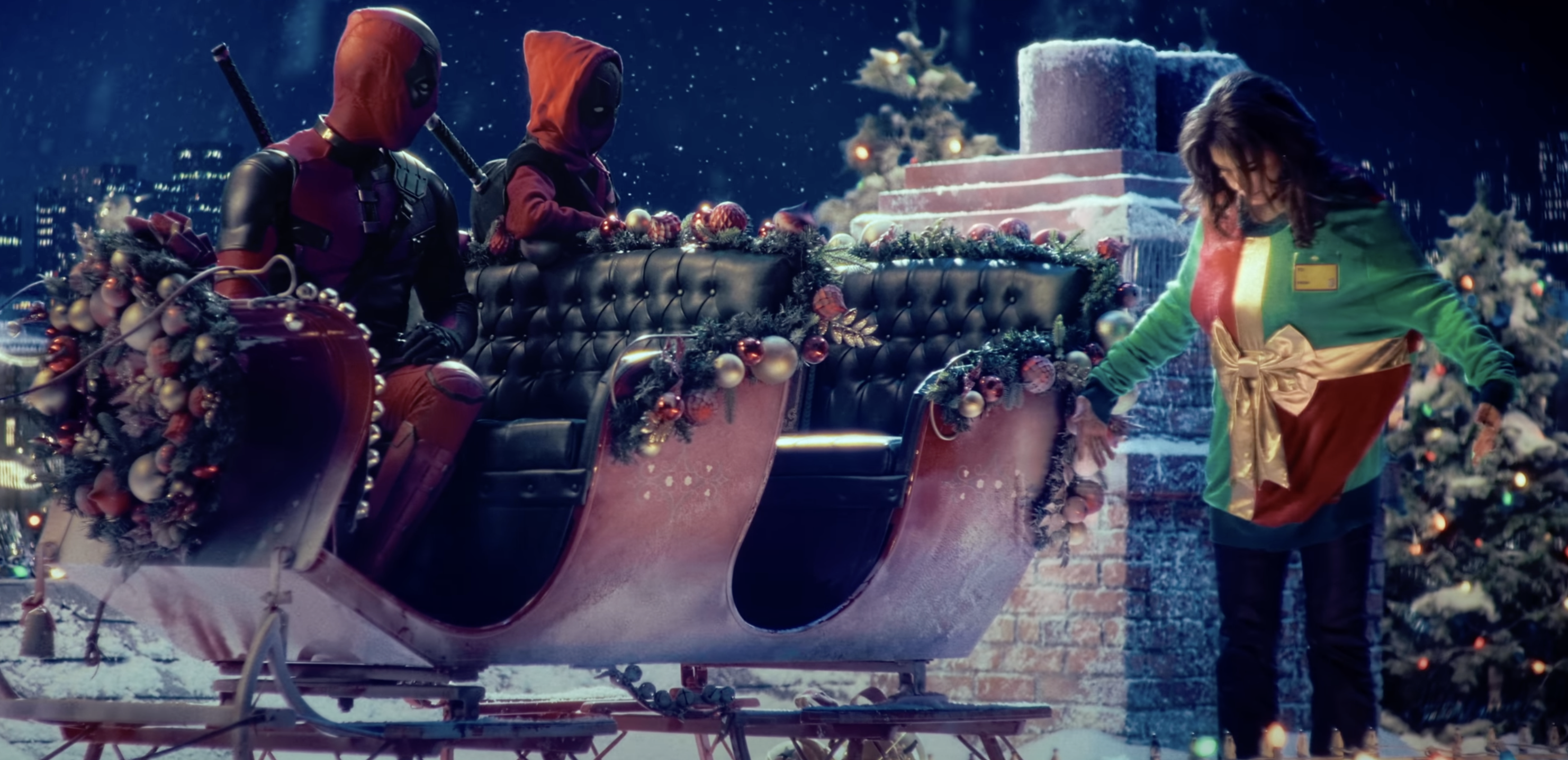 Ryan Reynolds' Deadpool casts DC as the Grinch of a Marvel/DC crossover ...
