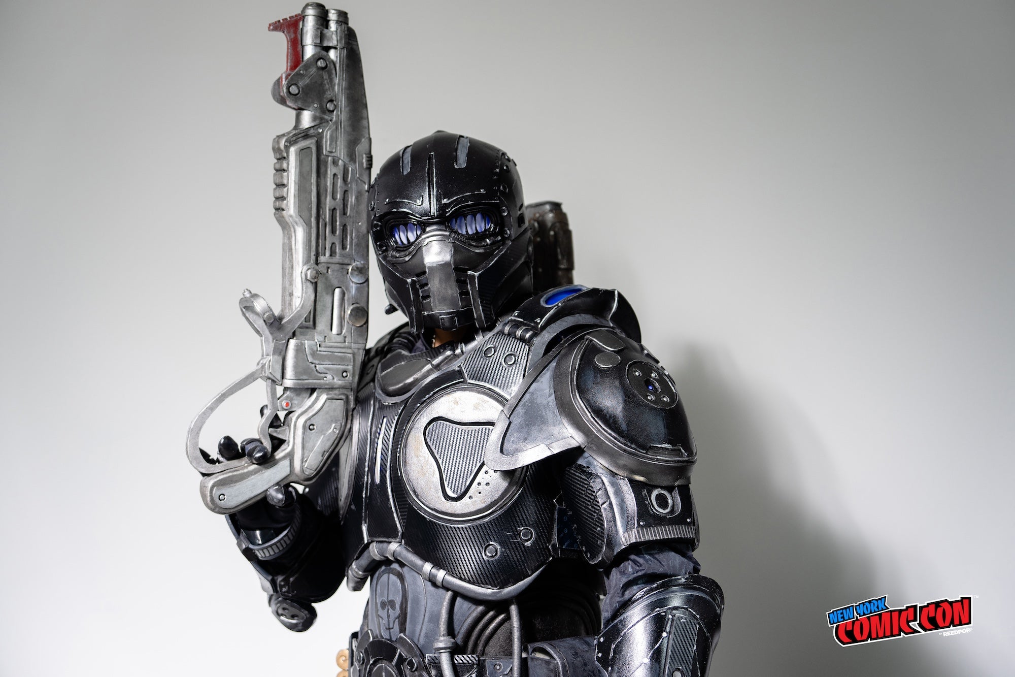 Inside the Gears of War armor cosplay winner from NYCC Crown ...