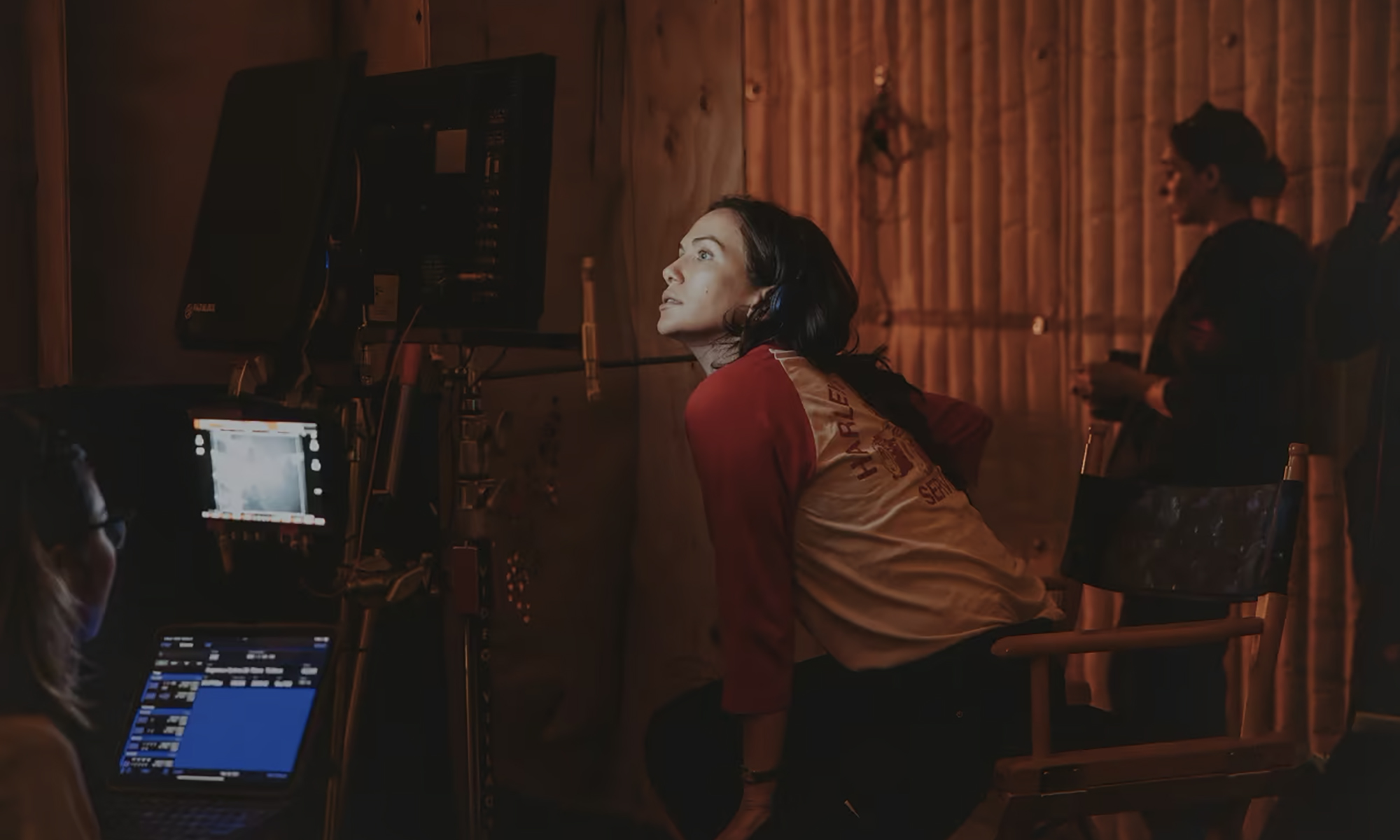 The Haunting of Hill House star Kate Siegel aims to "nuture kindness" and fan the flames of ...