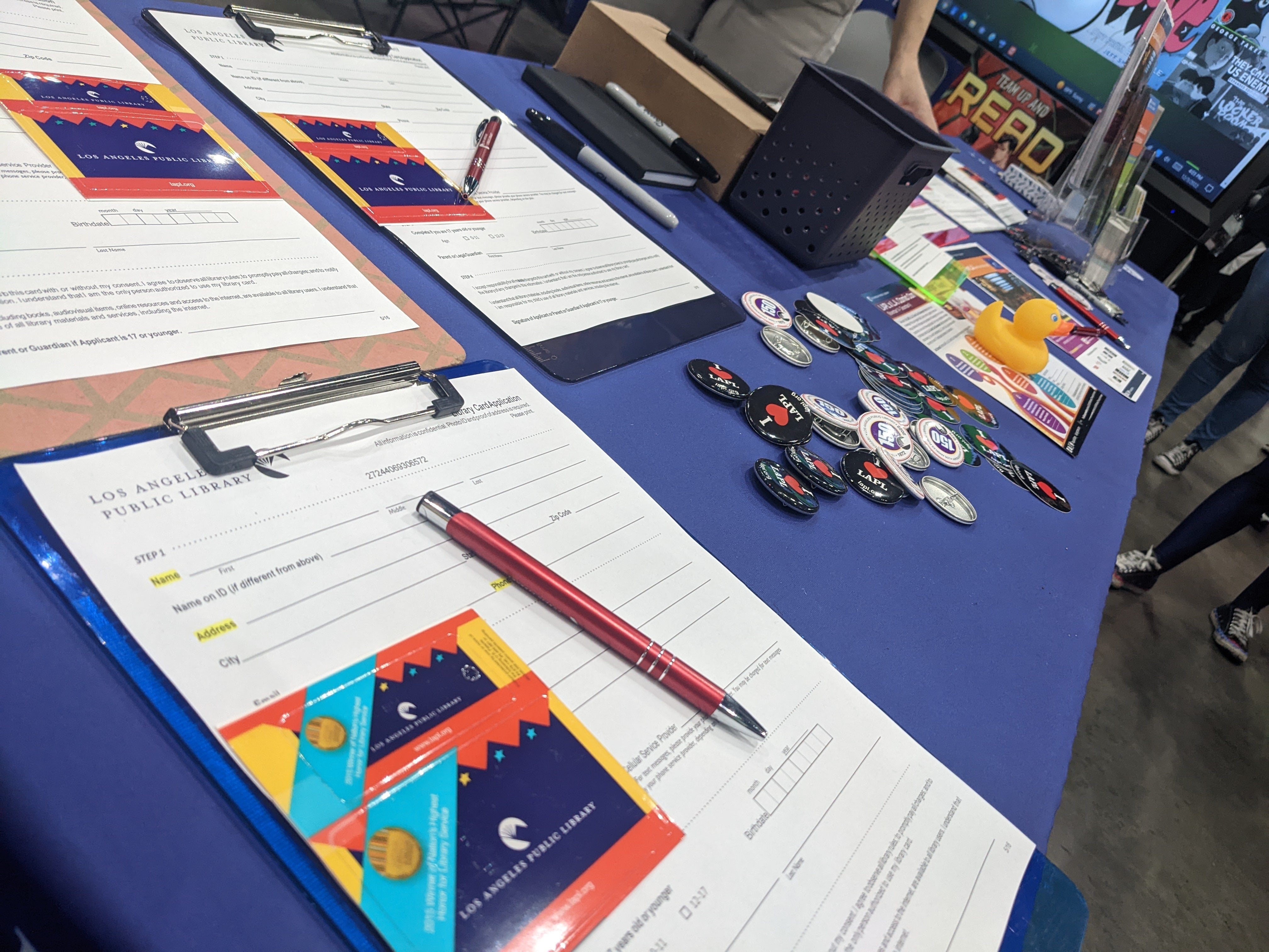 The Los Angeles Public Library brings library cards and free short ...