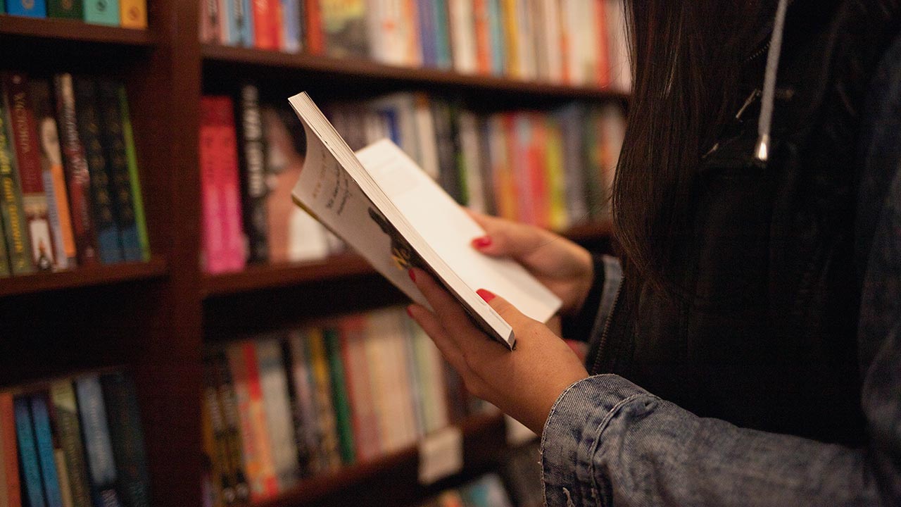 15 Books to Add to Your Summer 2020 Reading List | Popverse